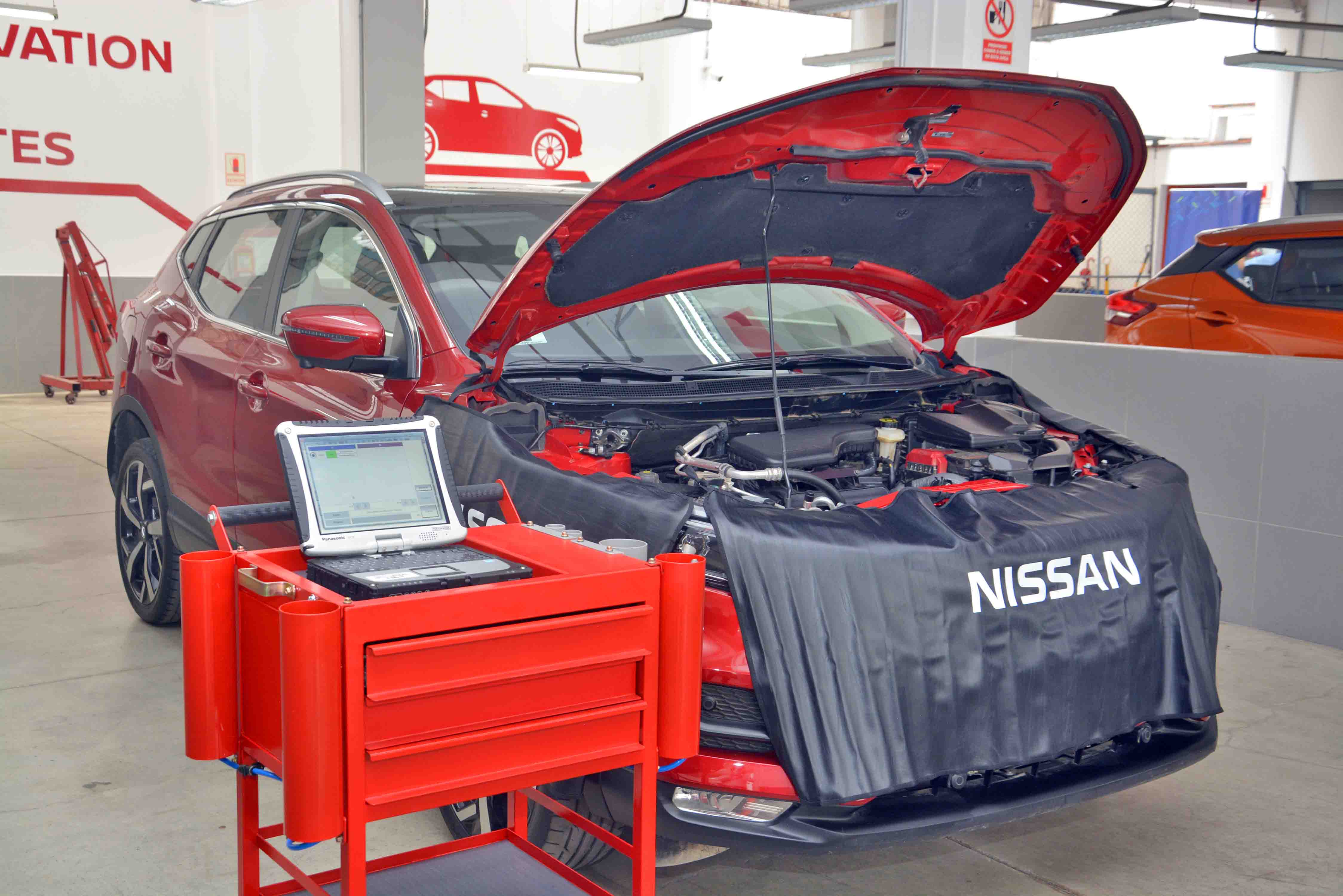 Nissan Perú consolida su servicio Posventa. - INSIDEAUTOS
