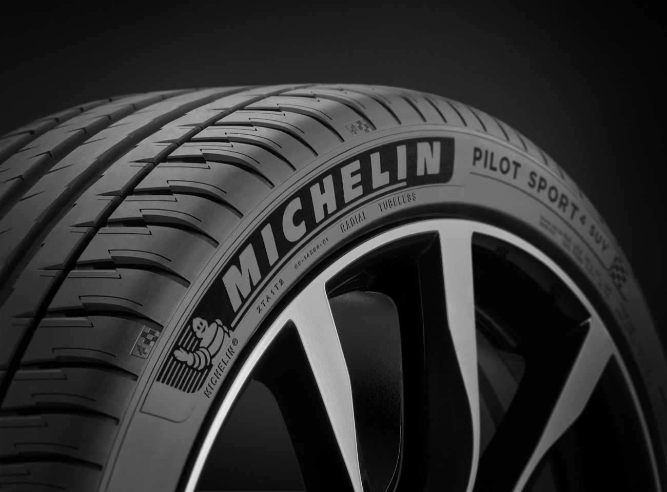 Nuevo neumático Michelin Pilot Sport 4 Suv. - INSIDEAUTOS