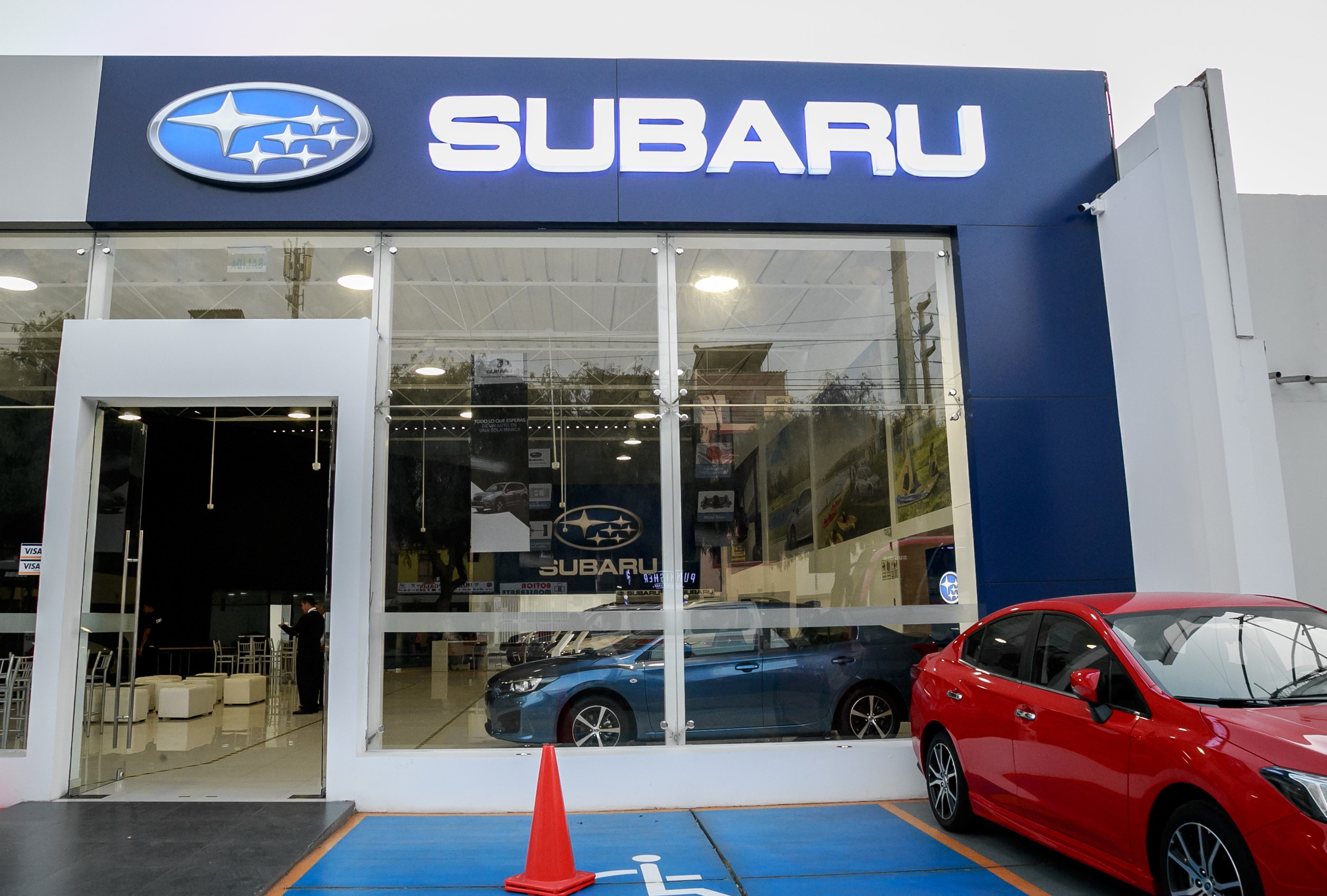 Subaru sigue creciendo con un nuevo local en Trujillo. - INSIDEAUTOS