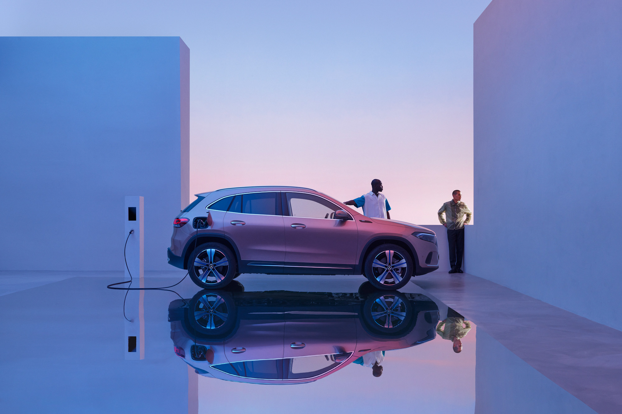 Mercedes-Benz presenta su primer vehículo eléctrico en el Perú: el EQA ...